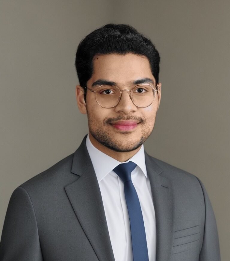 Meet the Esteemed Faculty & Staff | Logos University